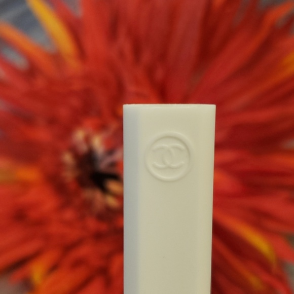 CHANEL | Makeup | Chanel Spatula Applicators | Poshmark